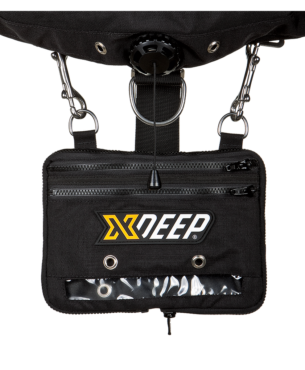 Expandable cargo pouch for sidemount configuration - XDEEP